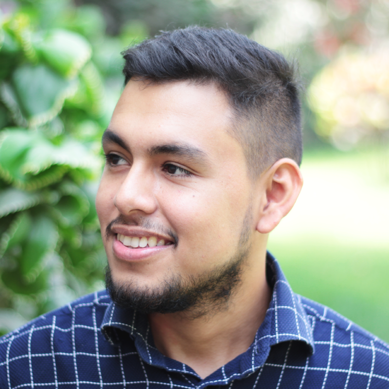 Omar Ferrer – Medium