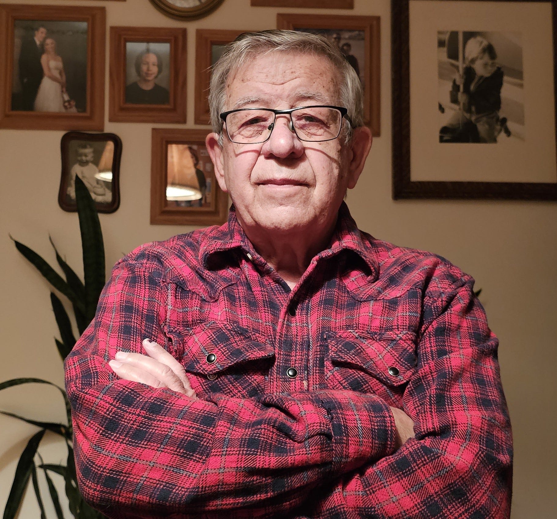 Robert G. Longpré – Medium