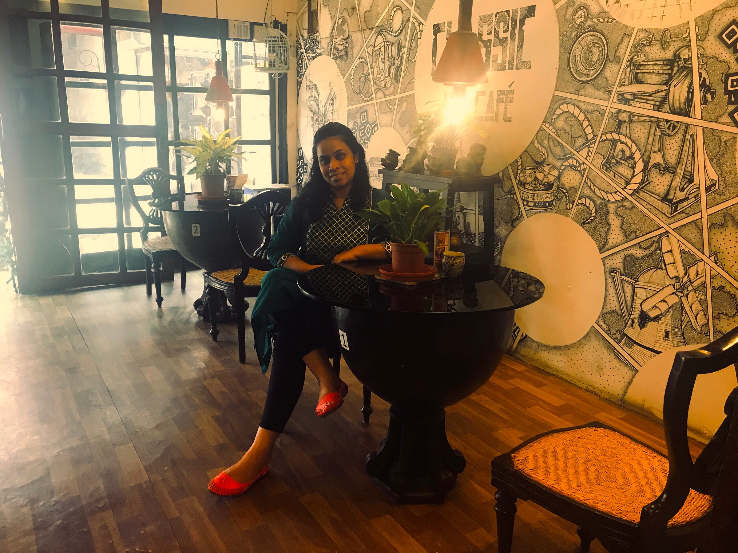 Chandana Puthane – Medium