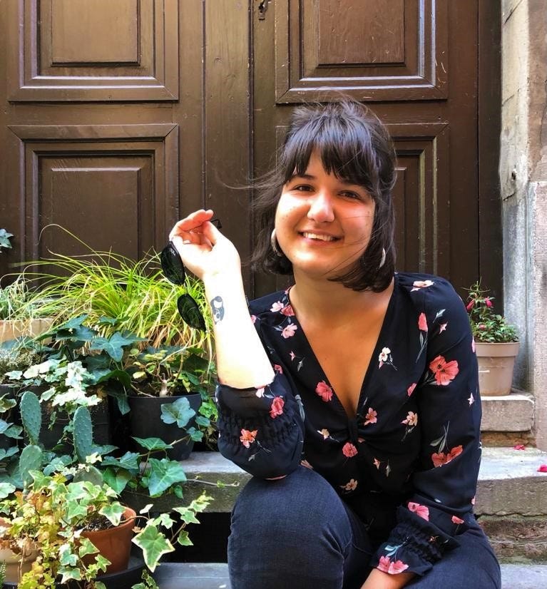 Maria Strimbu – Medium