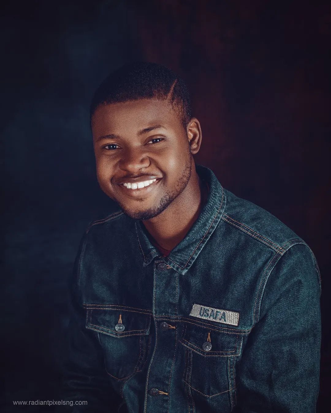 Tope Onigbinde – Medium