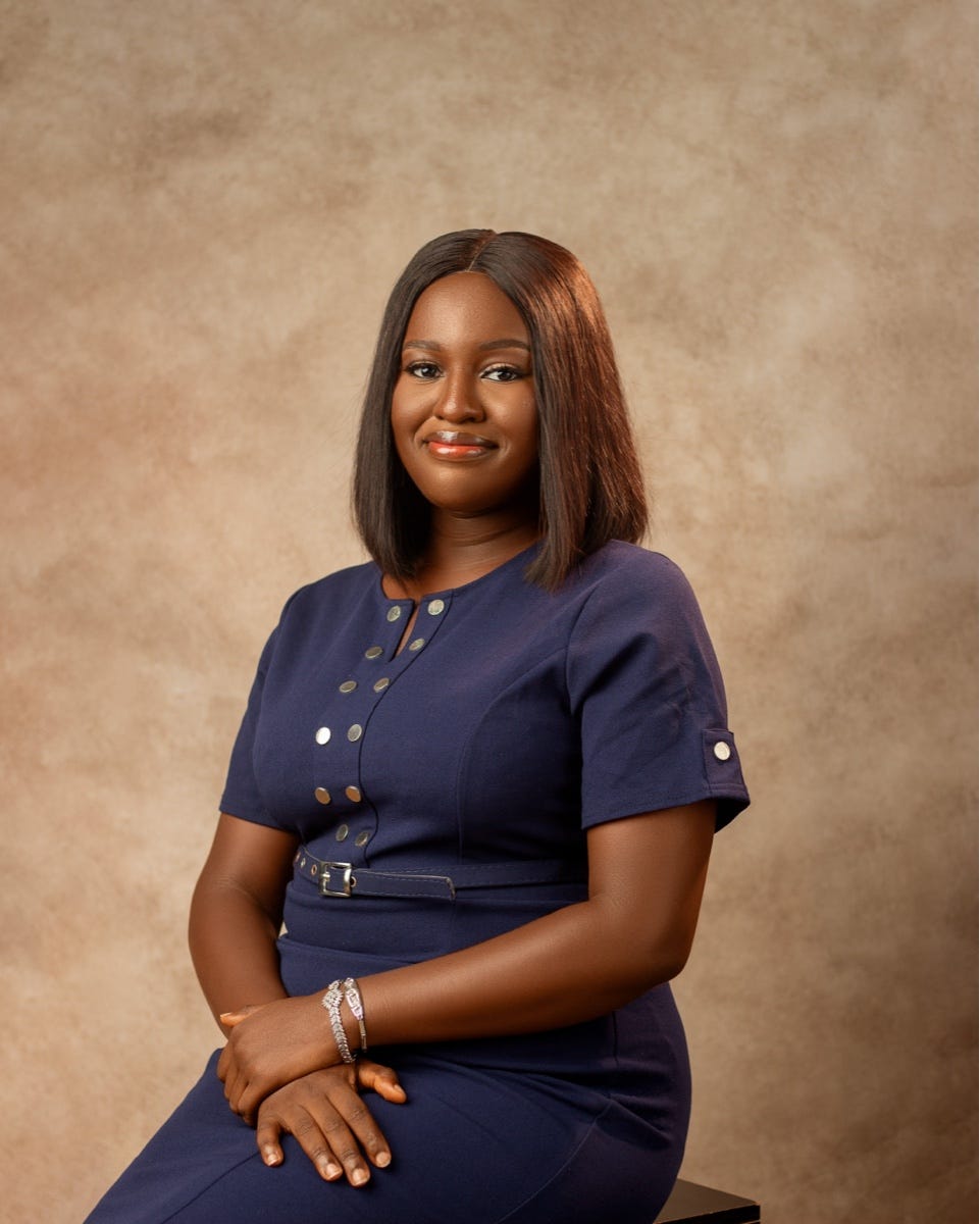 Akinwonmi Oluwasetemi Precious – Medium