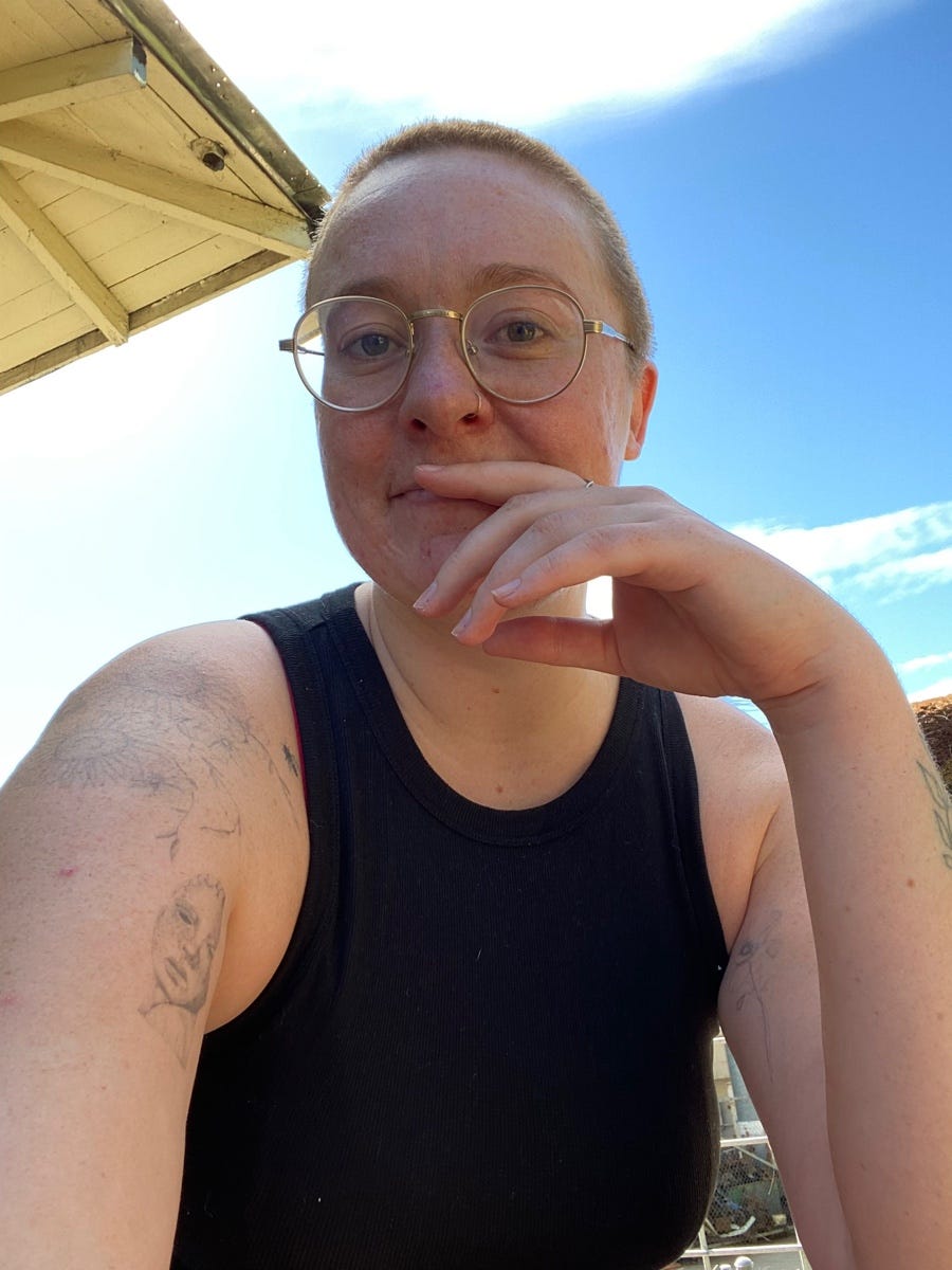 Aidee Keyes – Medium