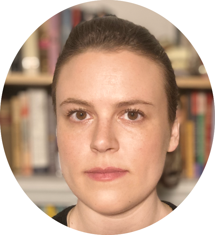 Rachel Jay Russell – Medium