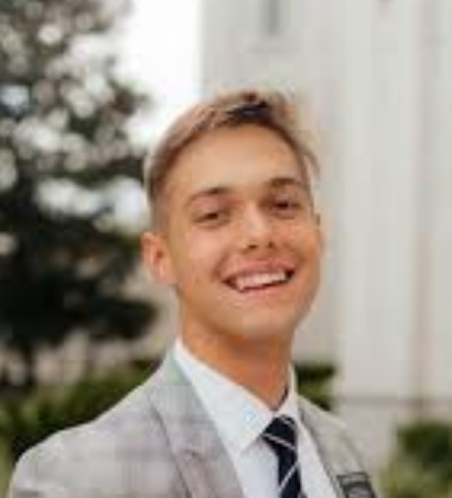 Lewis Bradhaw – Medium