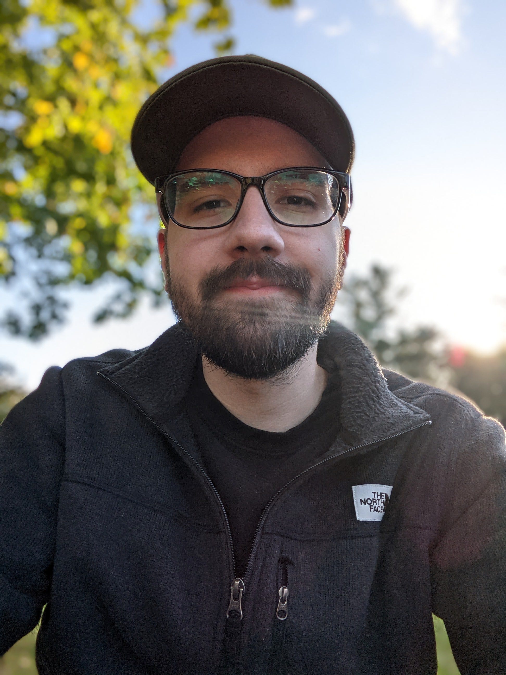 Alexander Bourne – Medium