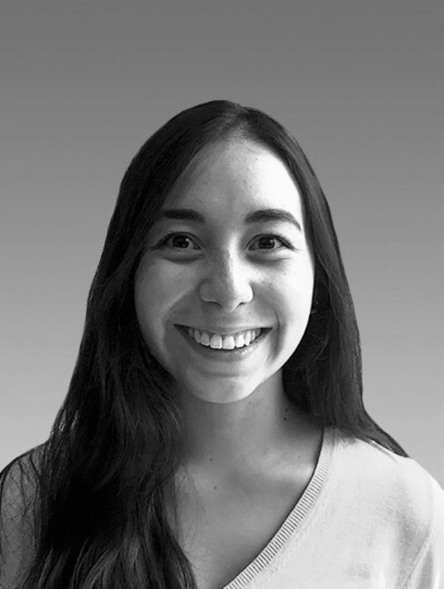 Angie Muñoz – Medium