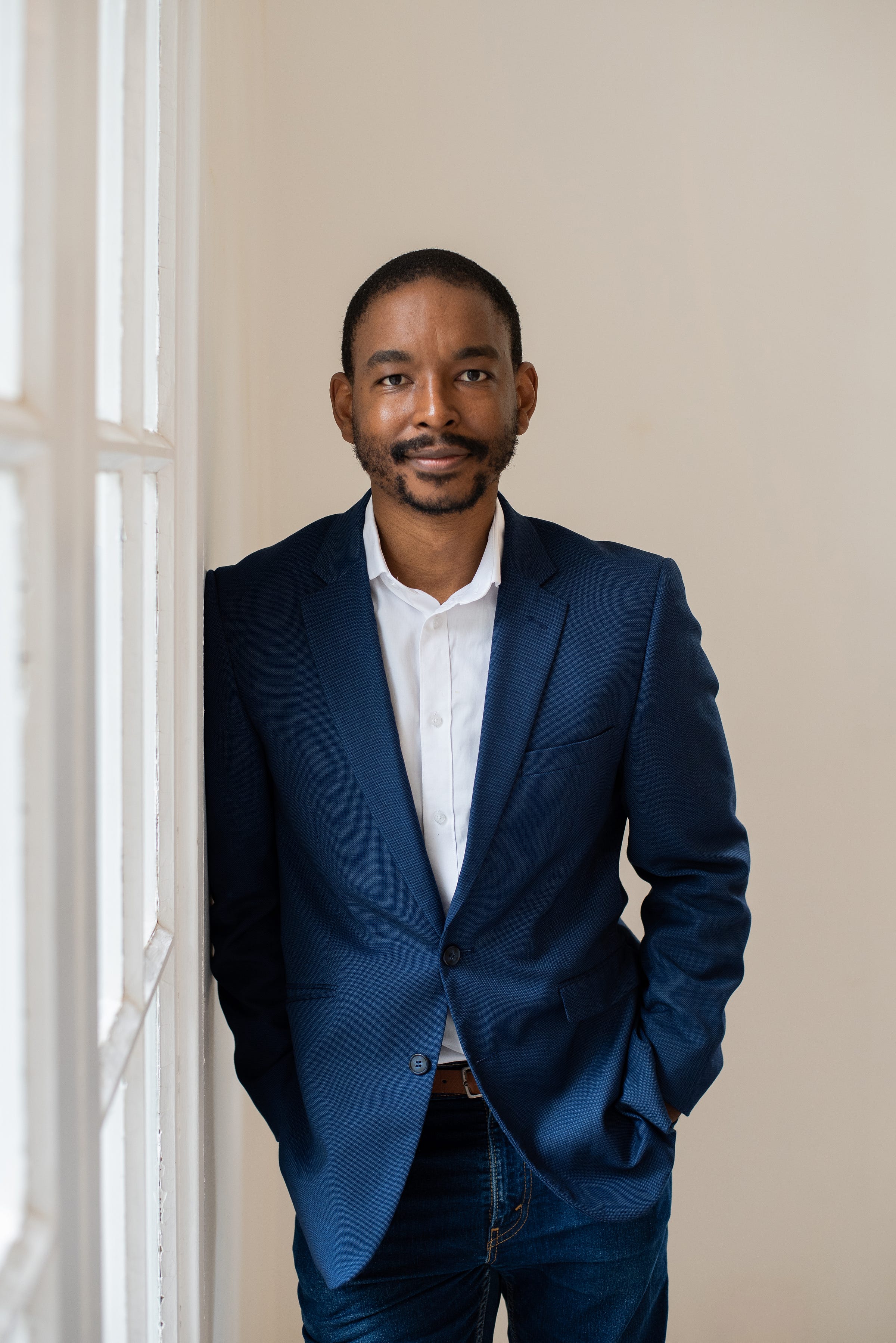 Neo Mashigo – Medium