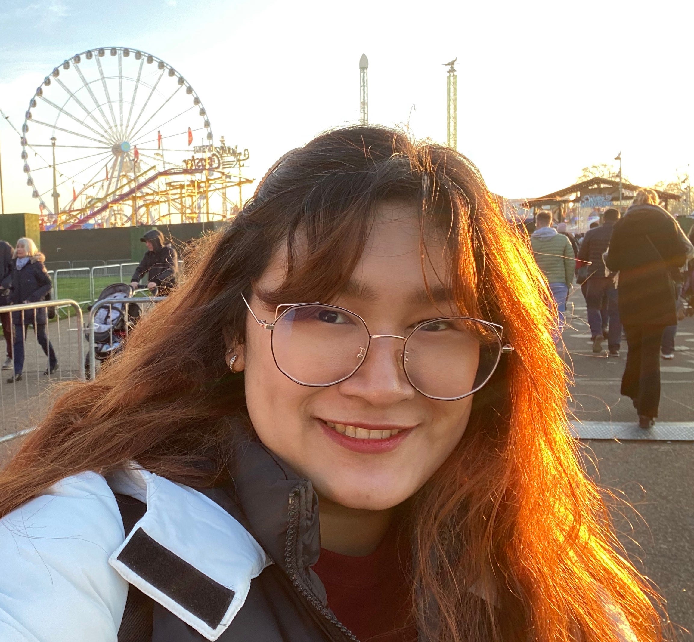 Polly Ploy – Medium