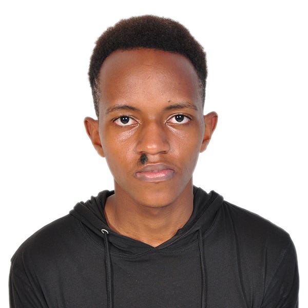 Iancecil Waweru – Medium