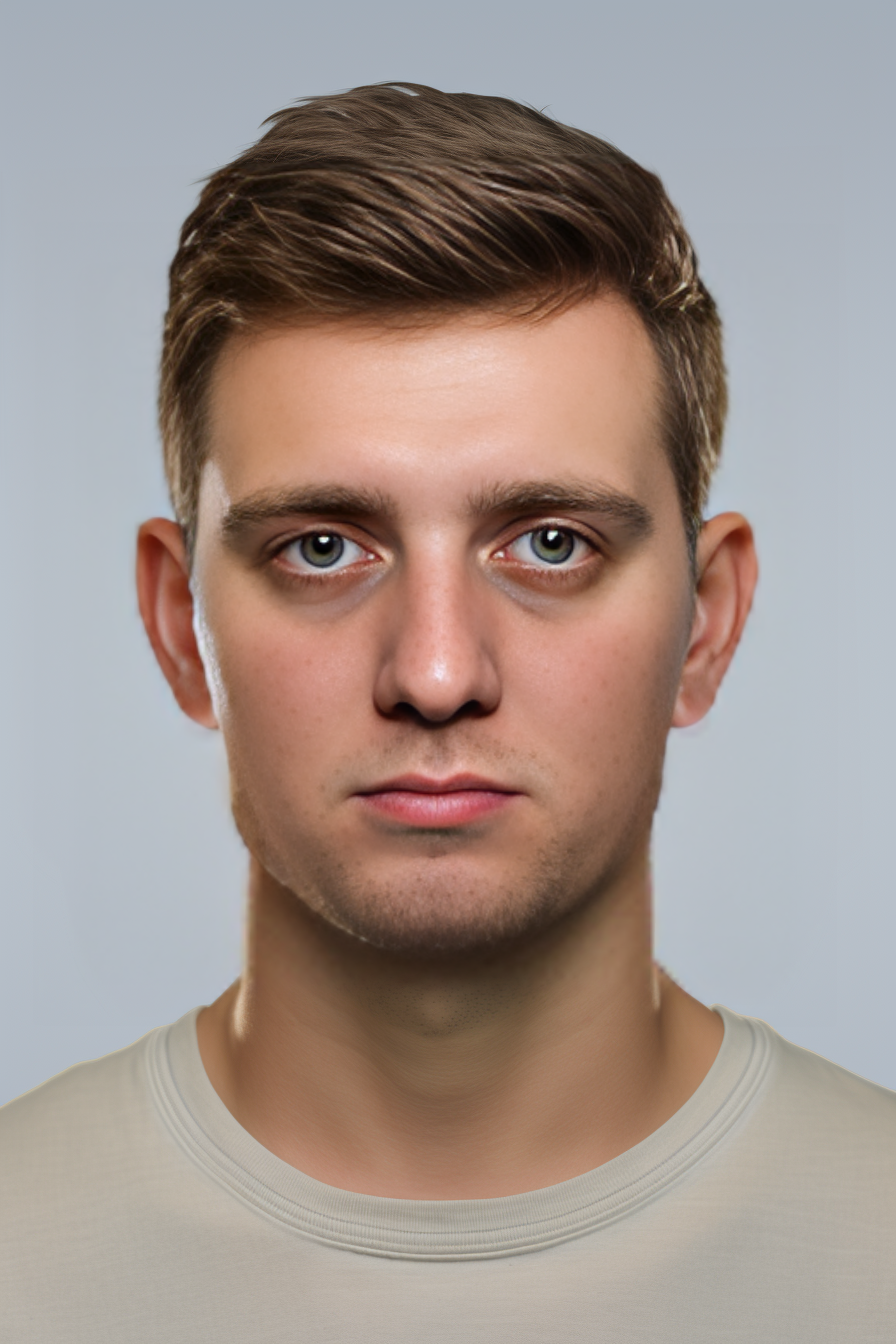 Maksym Kostyrin – Medium