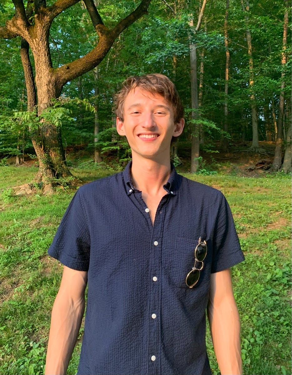 Ben Szuhaj – Medium