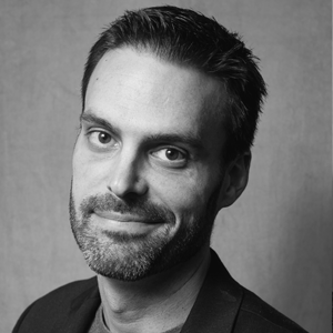 Andrew Dearing – Medium