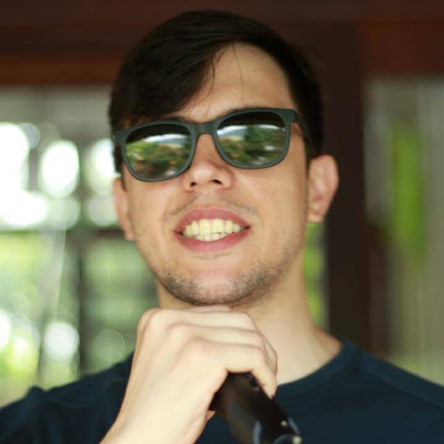 Fillipe Silva – Medium