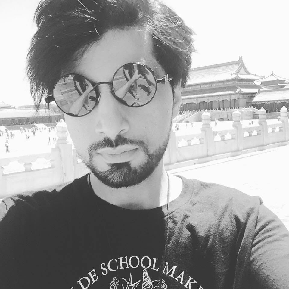 Moheeb Zara – Medium