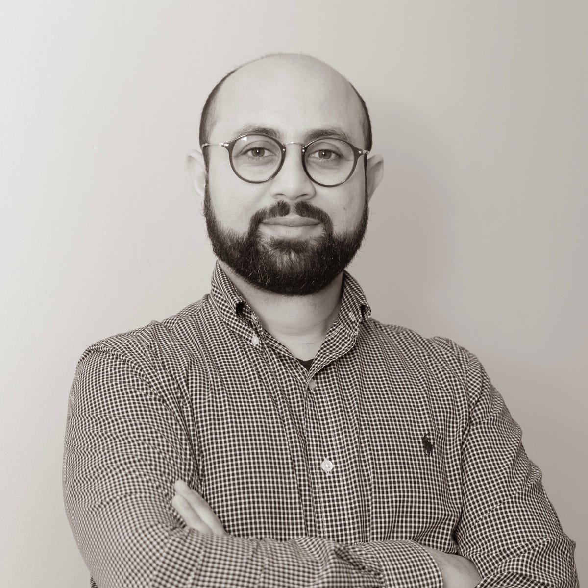 Saber OMRANI – Medium Saber OMRANI – Medium