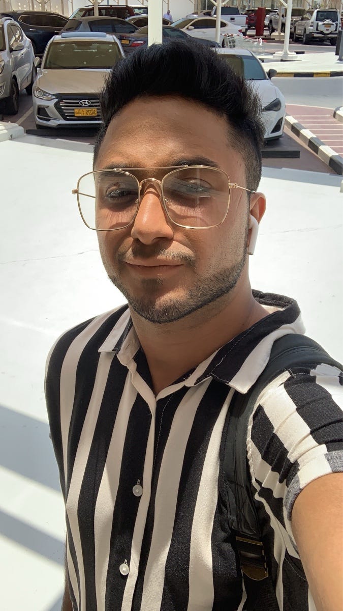 Omar Bellucci – Medium