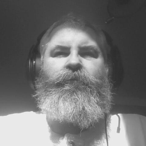 Ben Glanton – Medium
