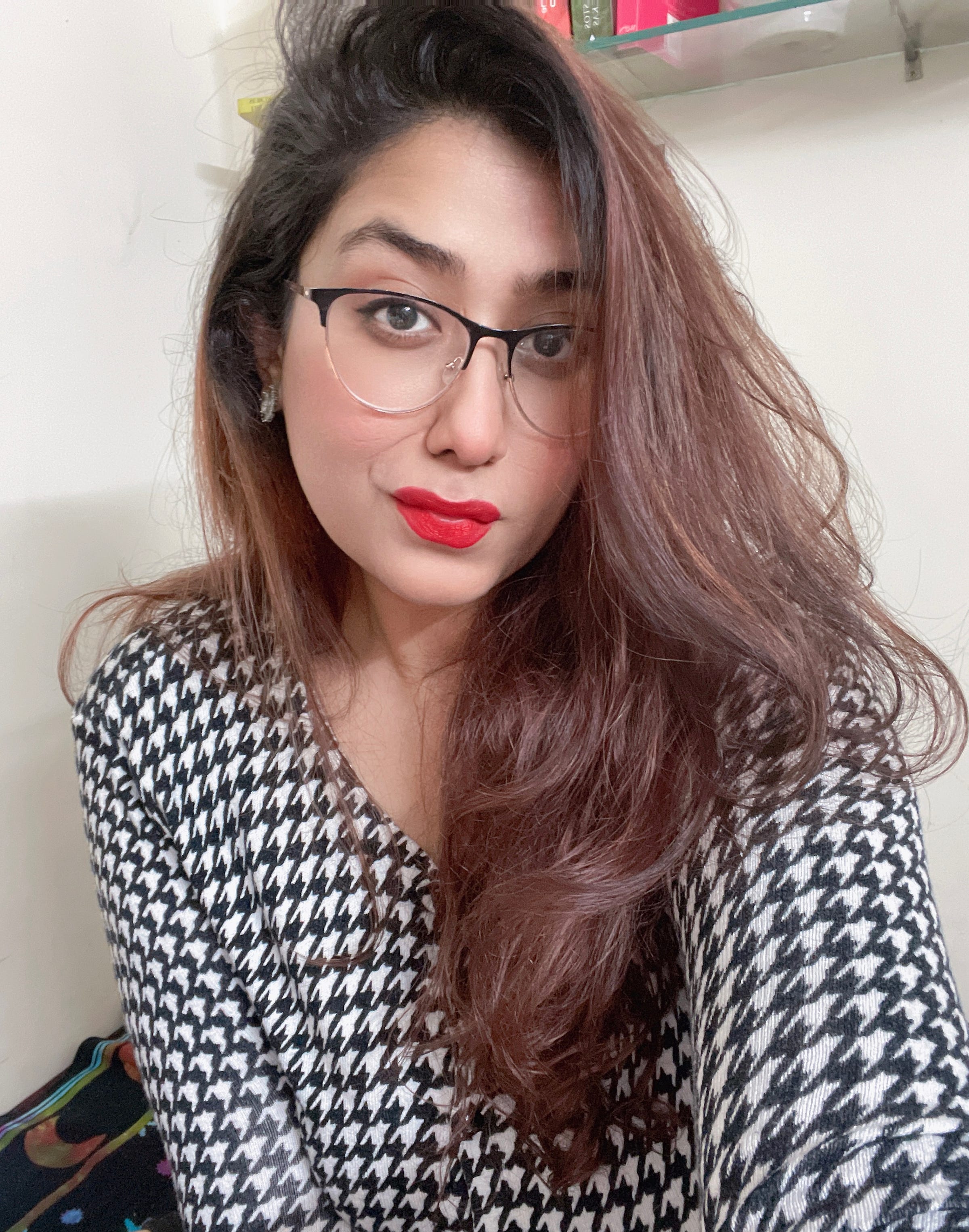 Abhilasha Dasandhi – Medium