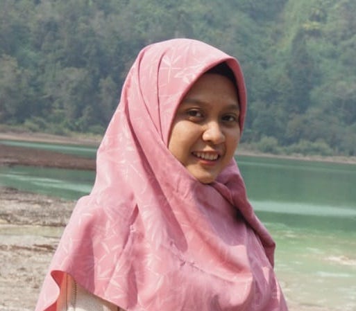 Ratih Febriyani – Medium