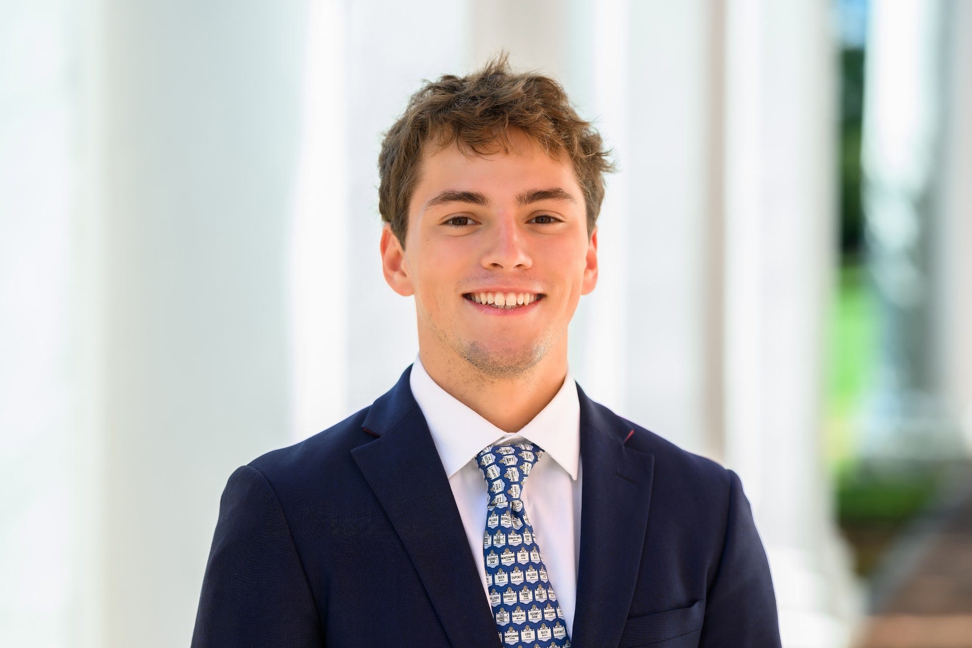 Mikel Zahralddin – Medium