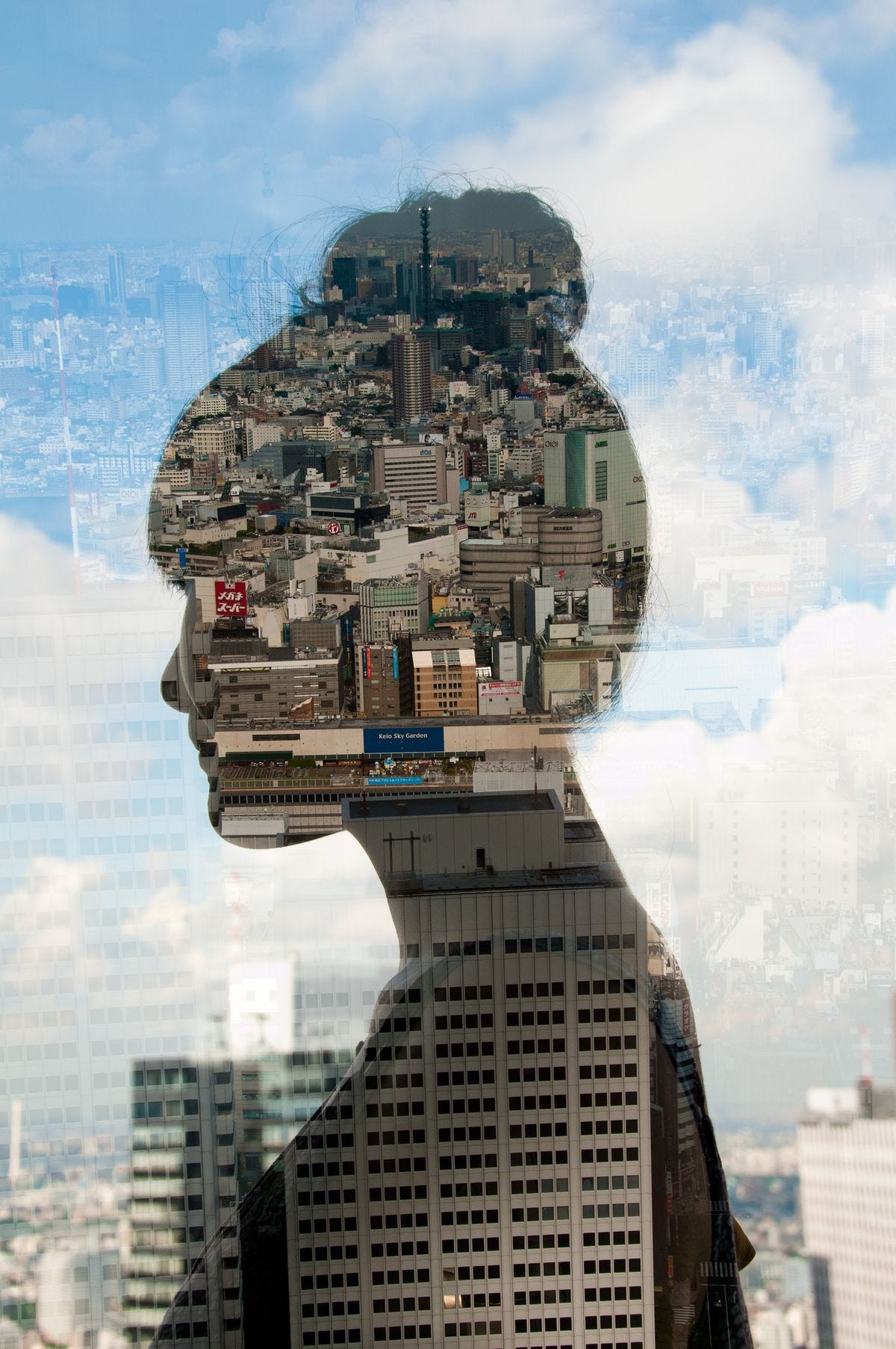 Elif Erdem – Medium