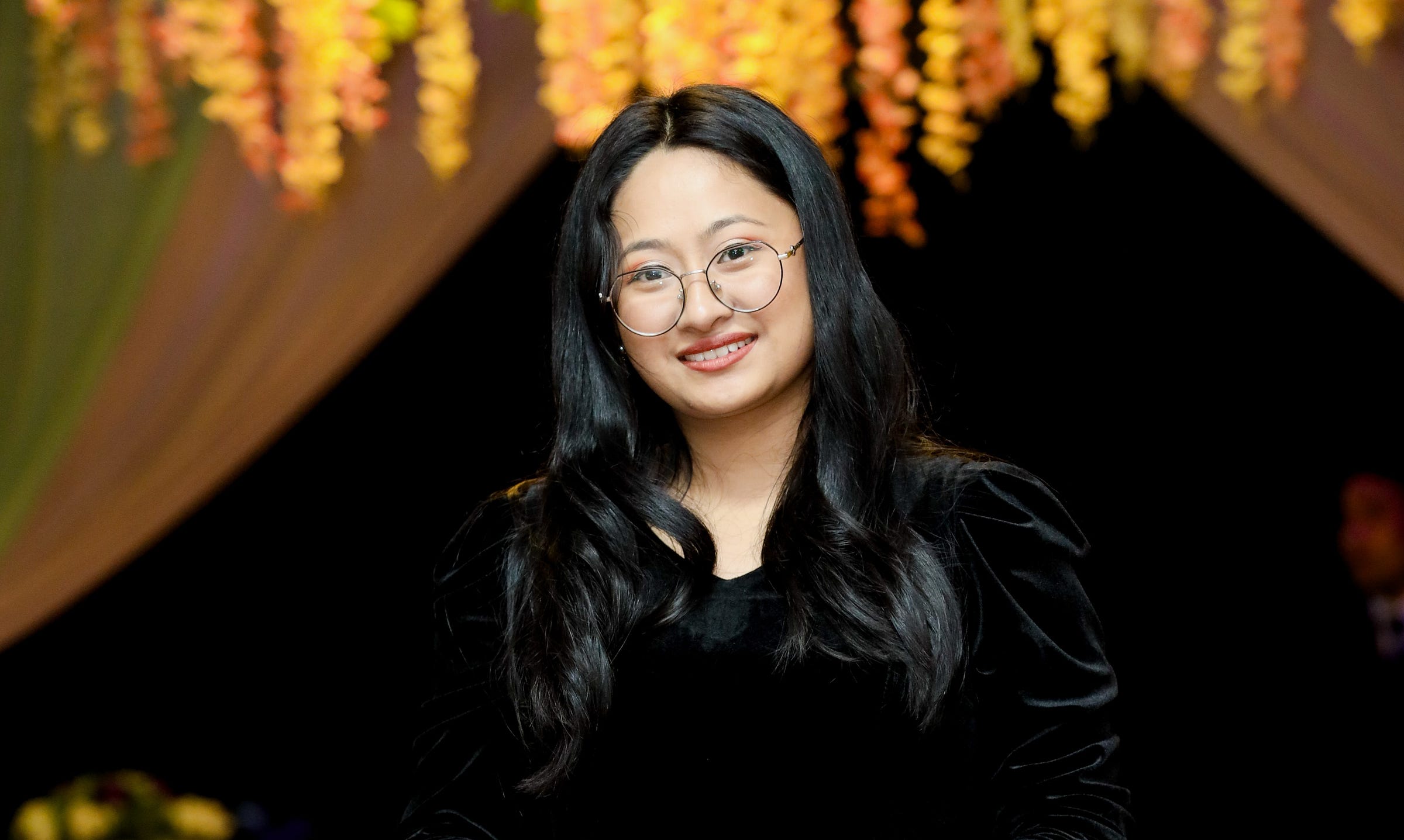 Sarina Sindurakar – Medium