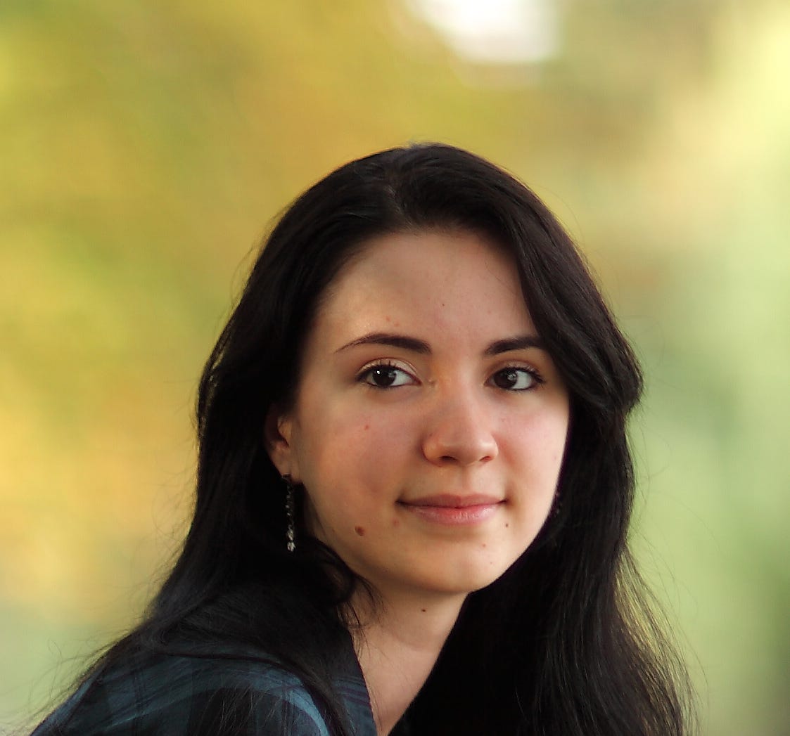 Luoana Chirita – Medium