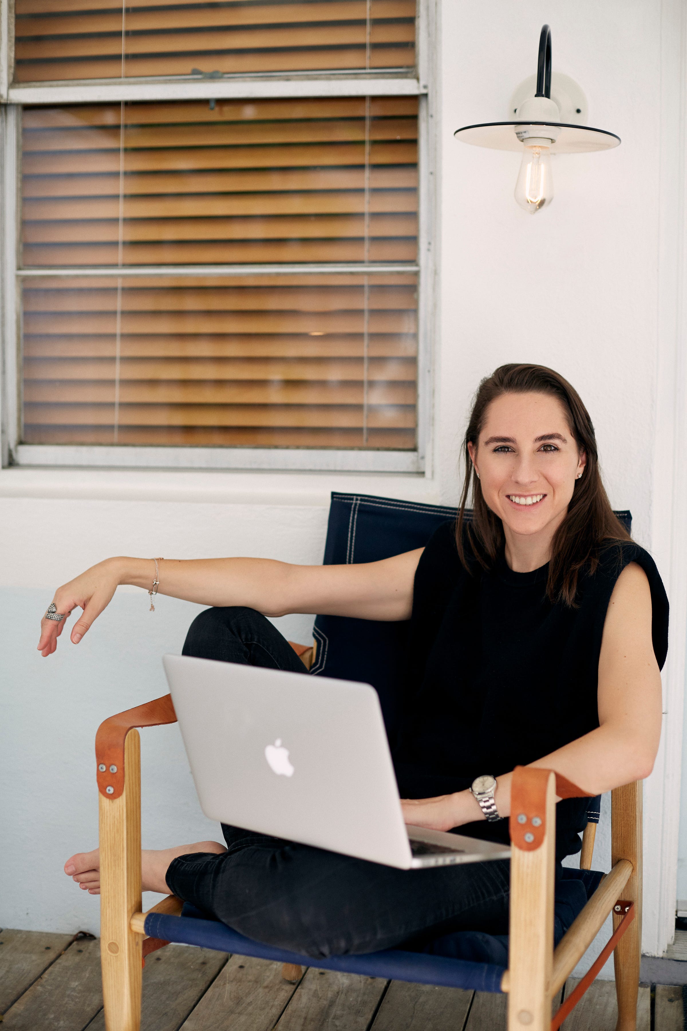 Isabel Mayoral – Medium