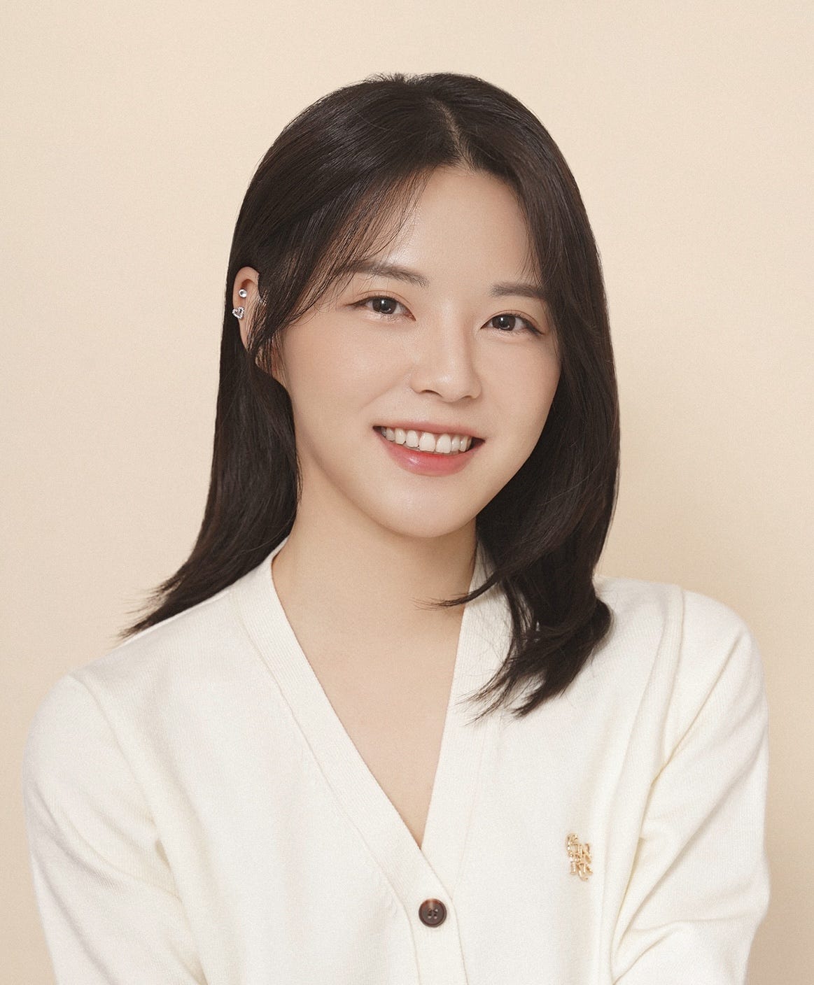 so mi lee – Medium
