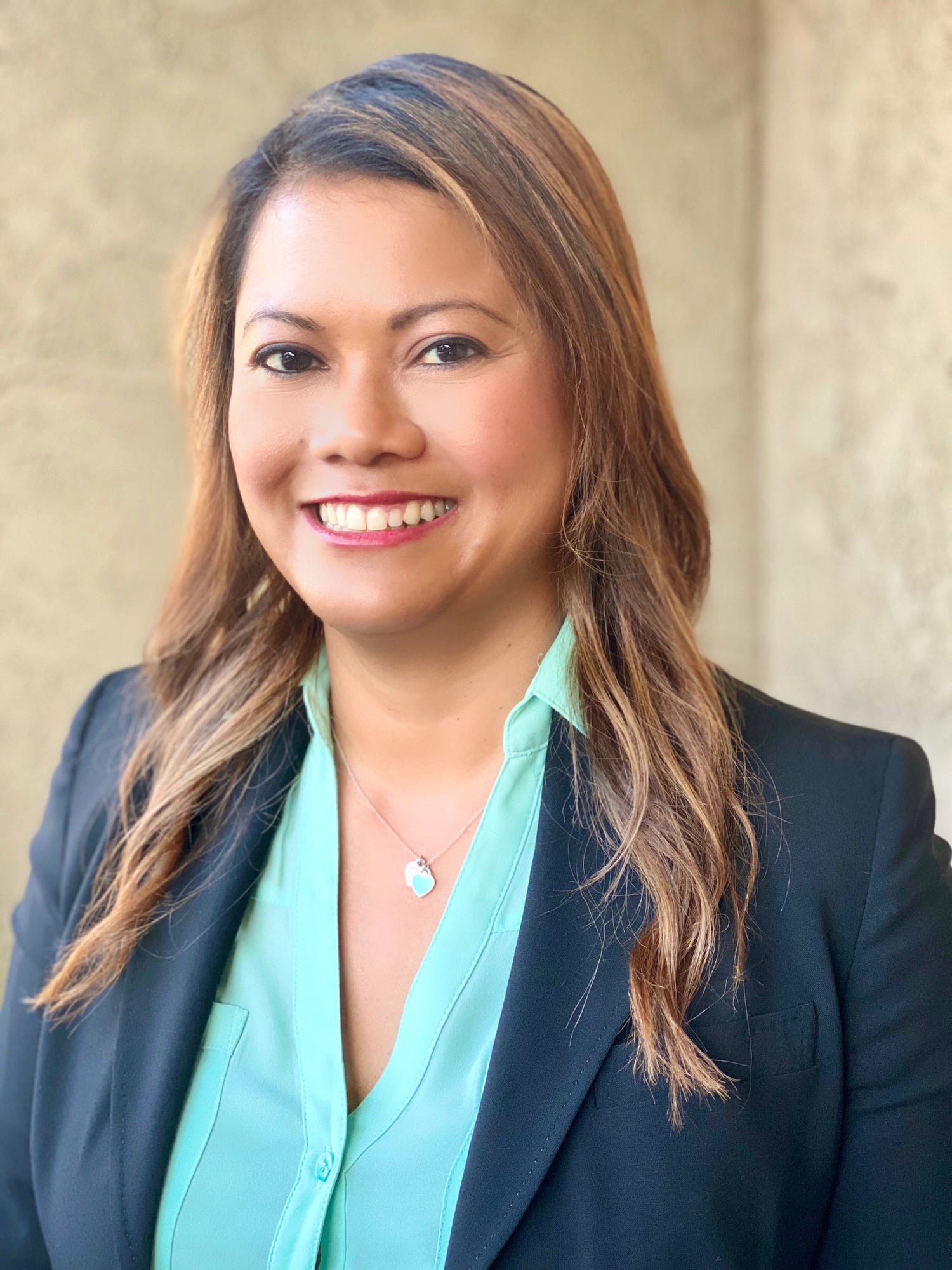 Jennifer Agatep – Medium