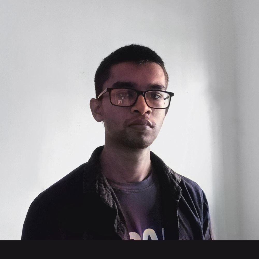 Dinuka Jayakody – Medium