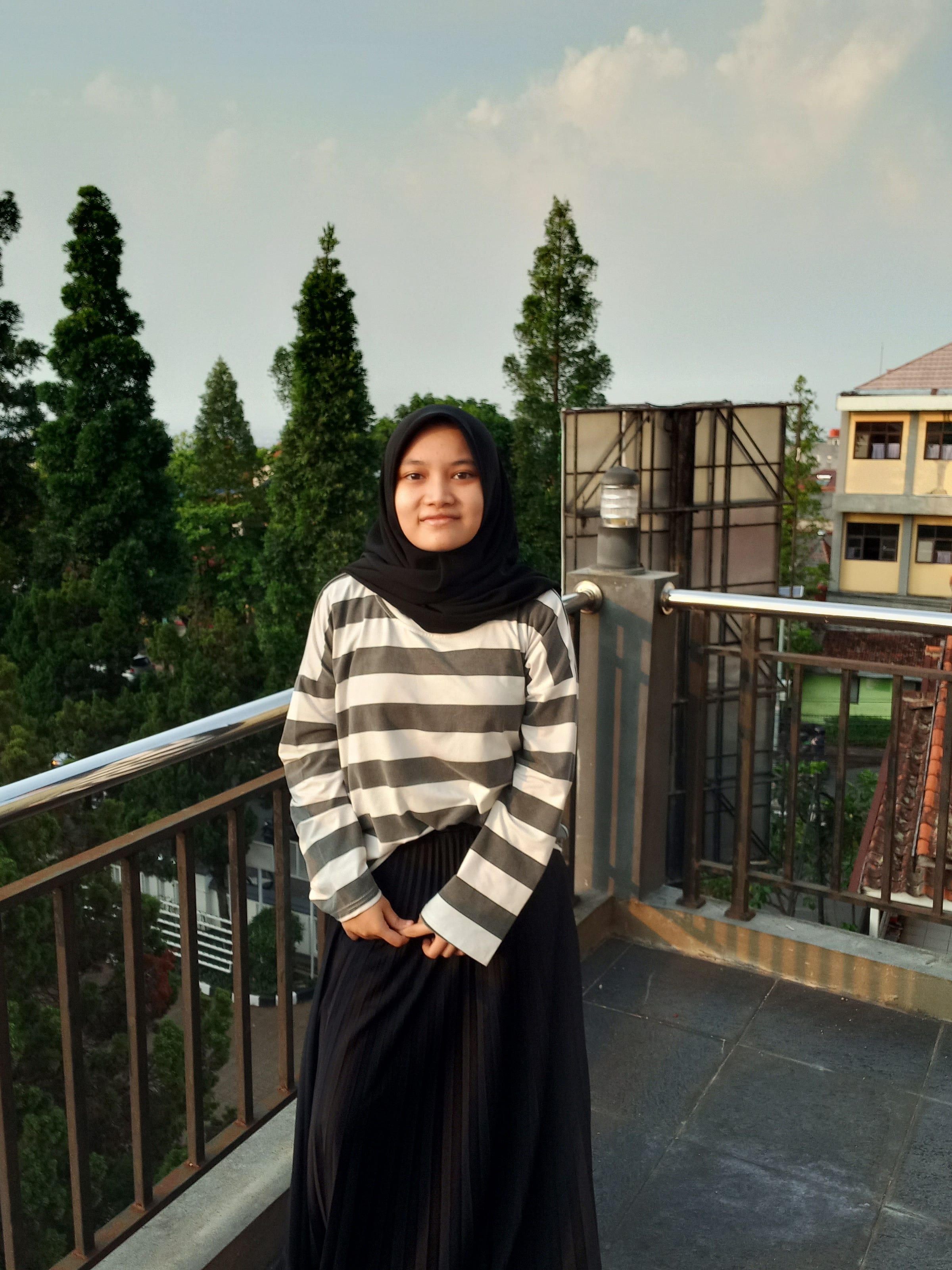 Syahla Nasywa Fadhila – Medium
