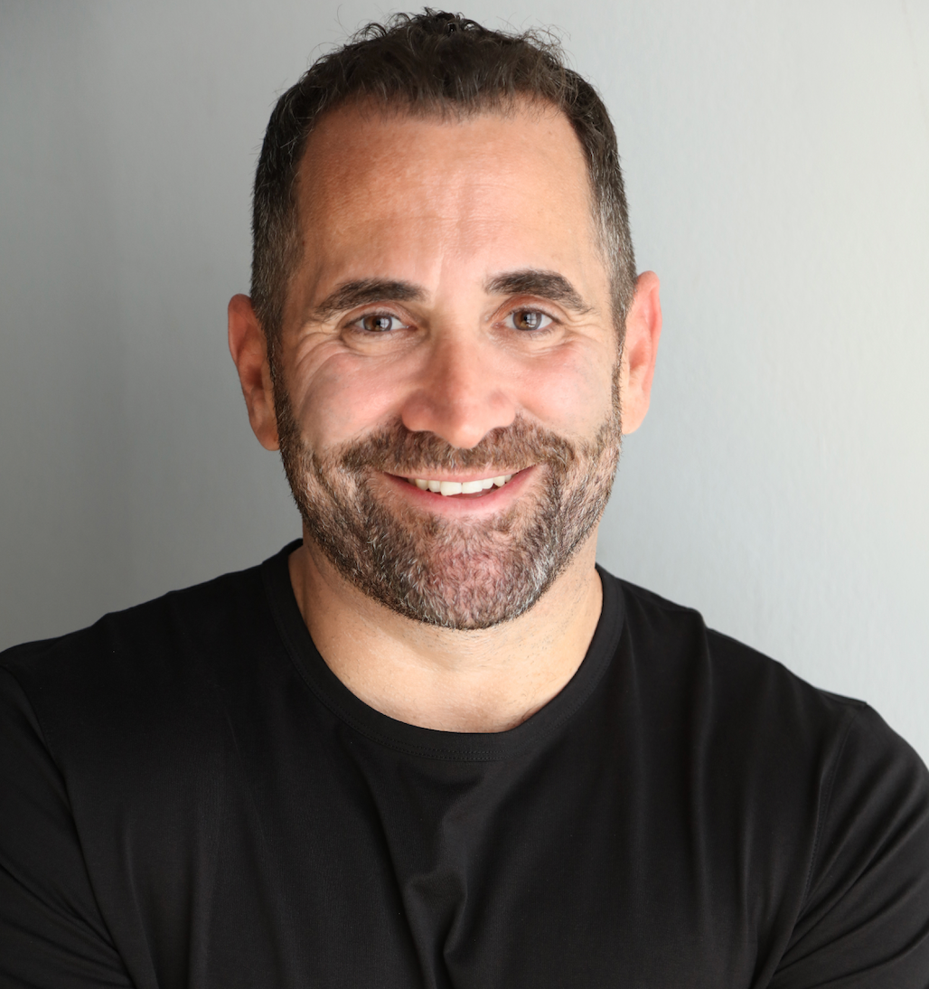 Mark Pasetsky – Medium