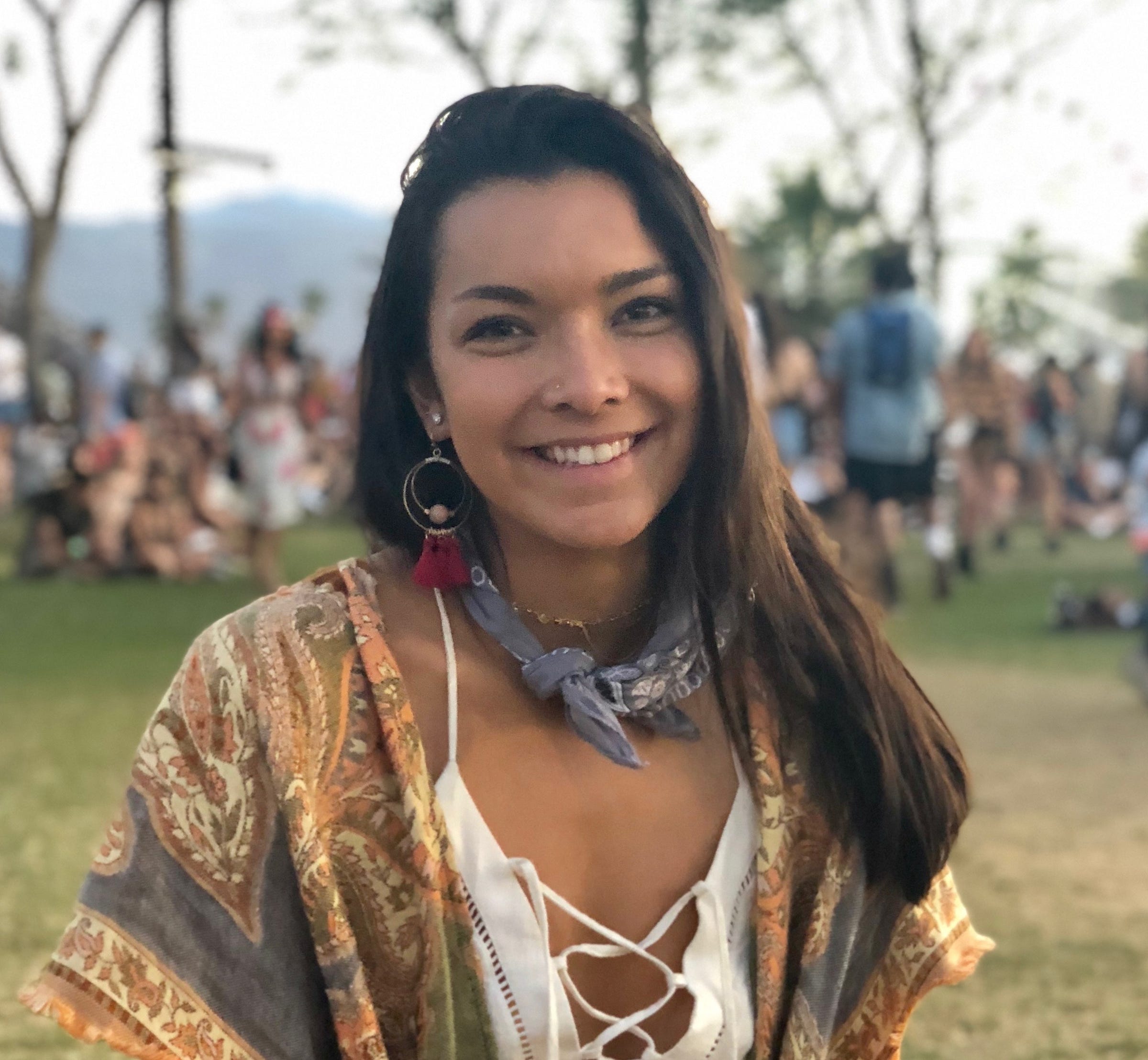 Alyssa Fiddes – Medium