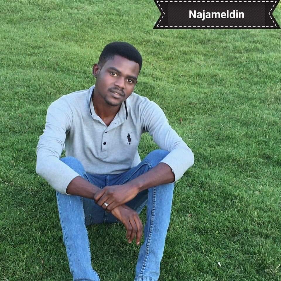 Najameldin Ibrahim – Medium