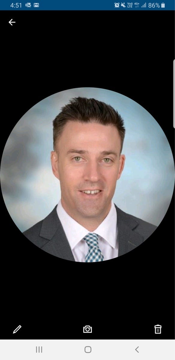 Kevin Fullbrook – Medium