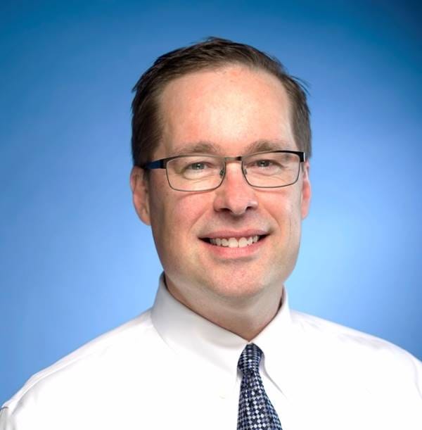 Doug Kelly – Medium