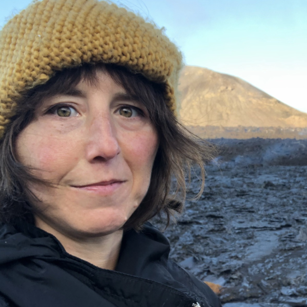 Sarah Thibault | Artist, Writer, & Podcast Host – Medium