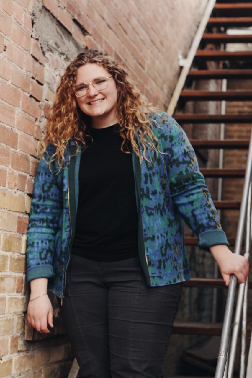 Olivia Herzog – Medium