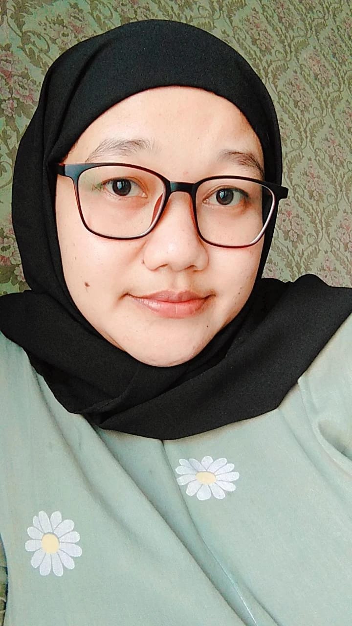 Fiska Hardiyani – Medium