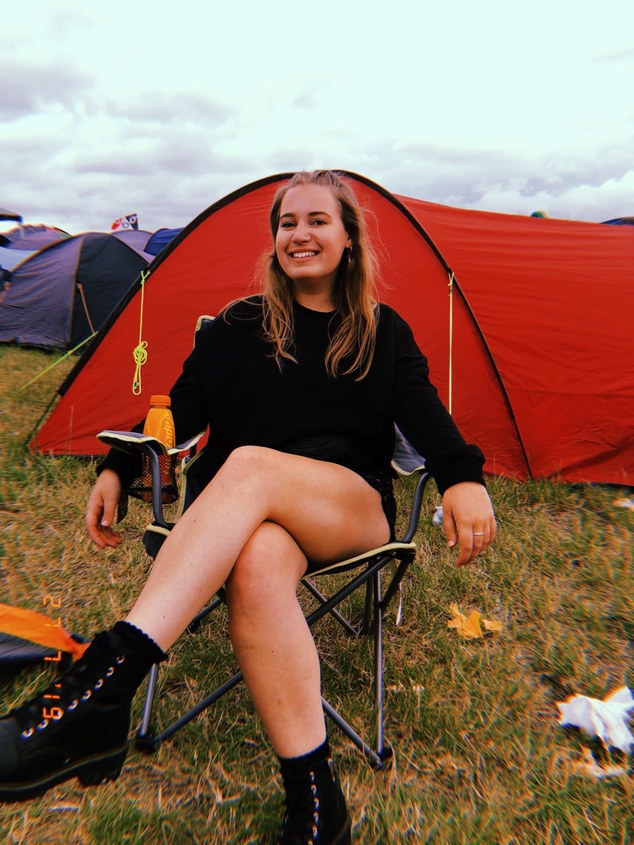 Rachel Franks – Medium