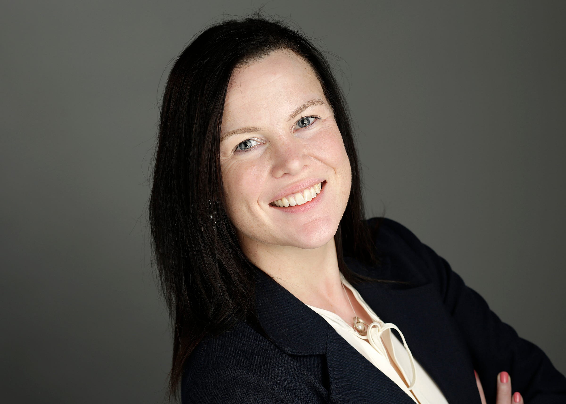 Gillian Thomson – Medium