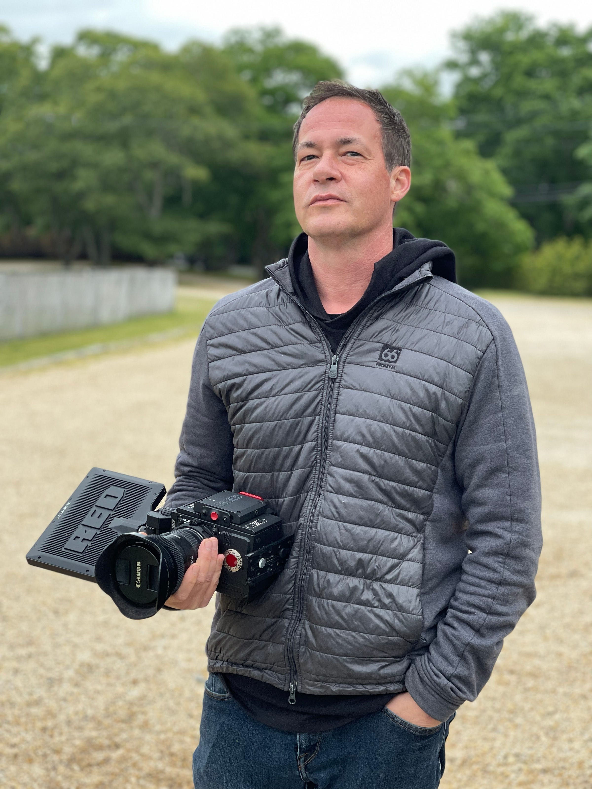 Ian Noe – Medium