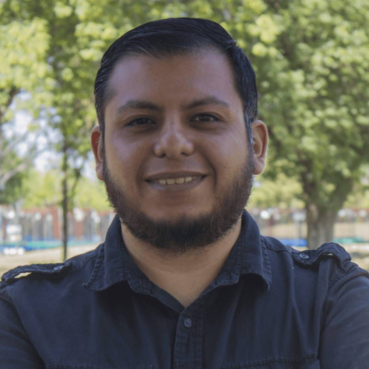 Ivan Robles – Medium