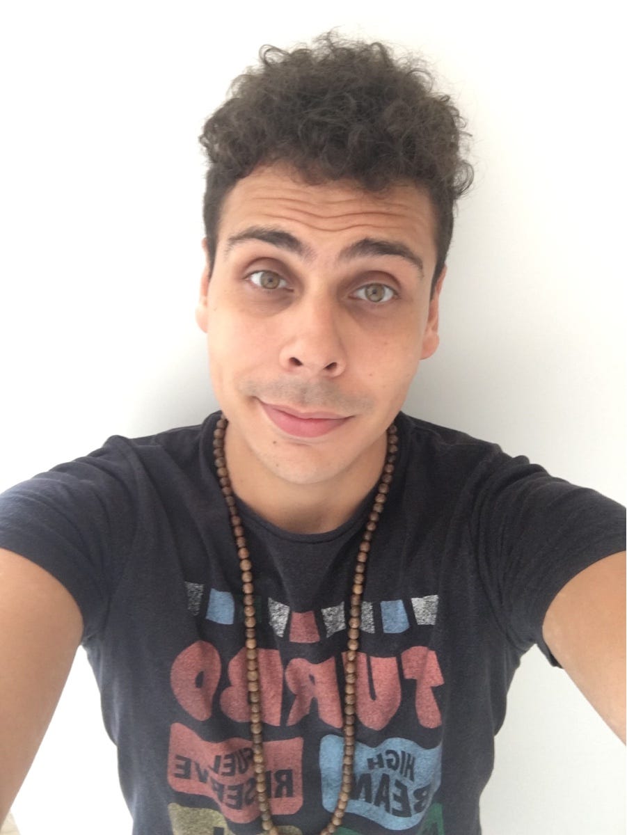 Augusto César Nunes – Medium