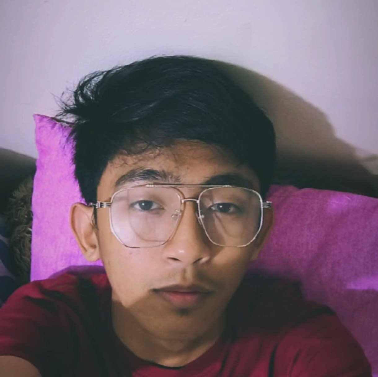 Lorenz Joseph – Medium