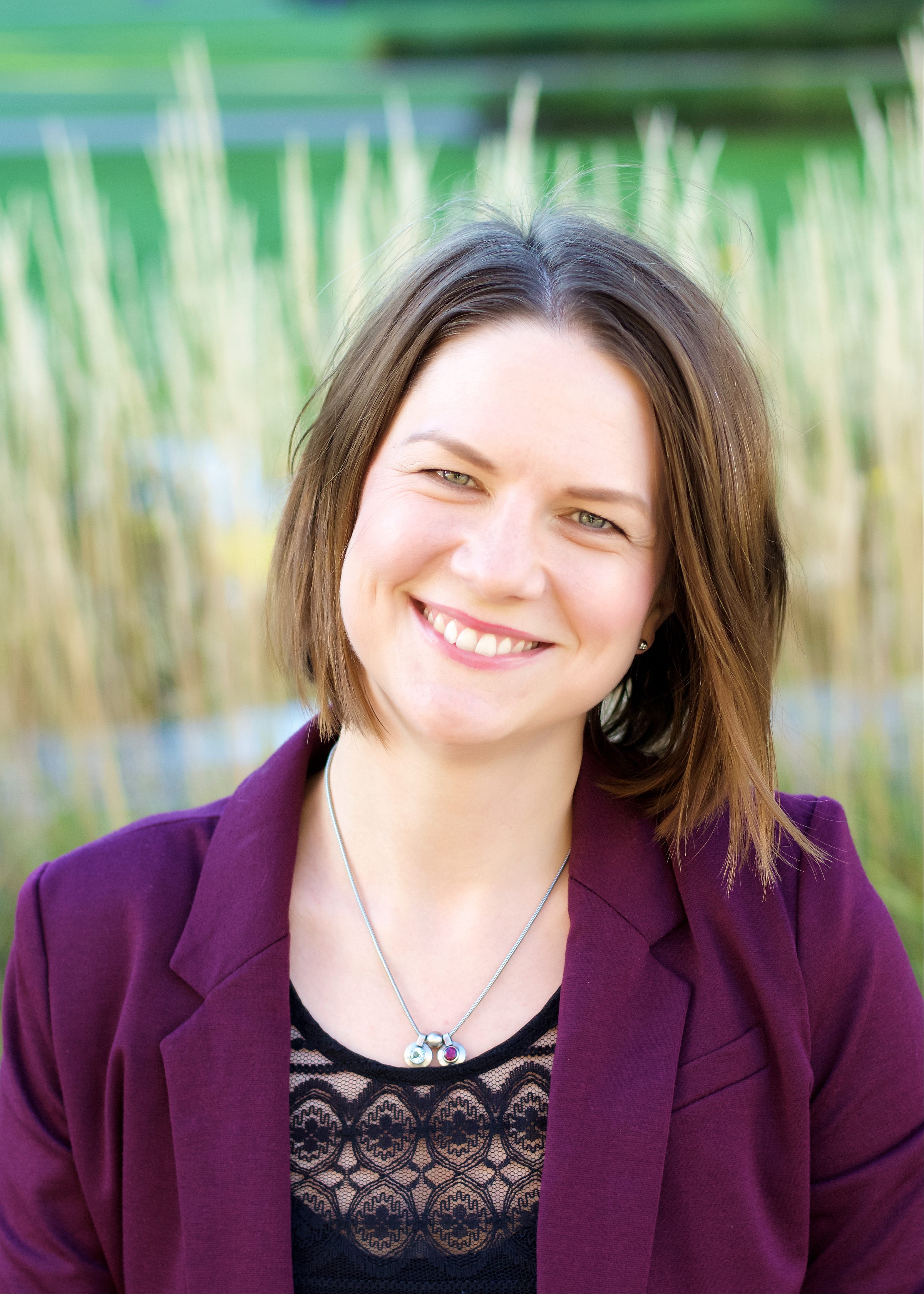 Stephanie Kennelly – Medium