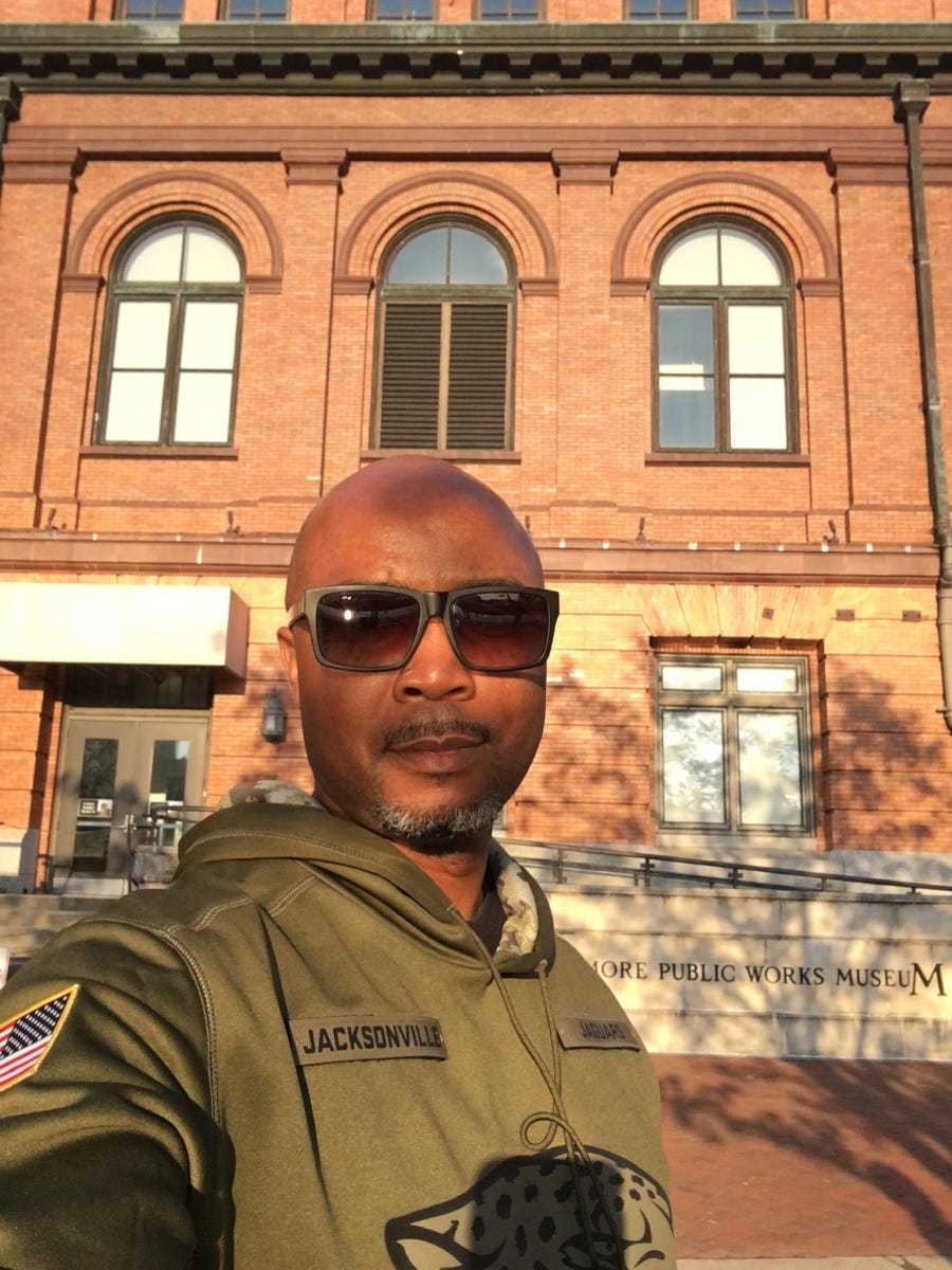 Ron Harmon Jr. – Medium