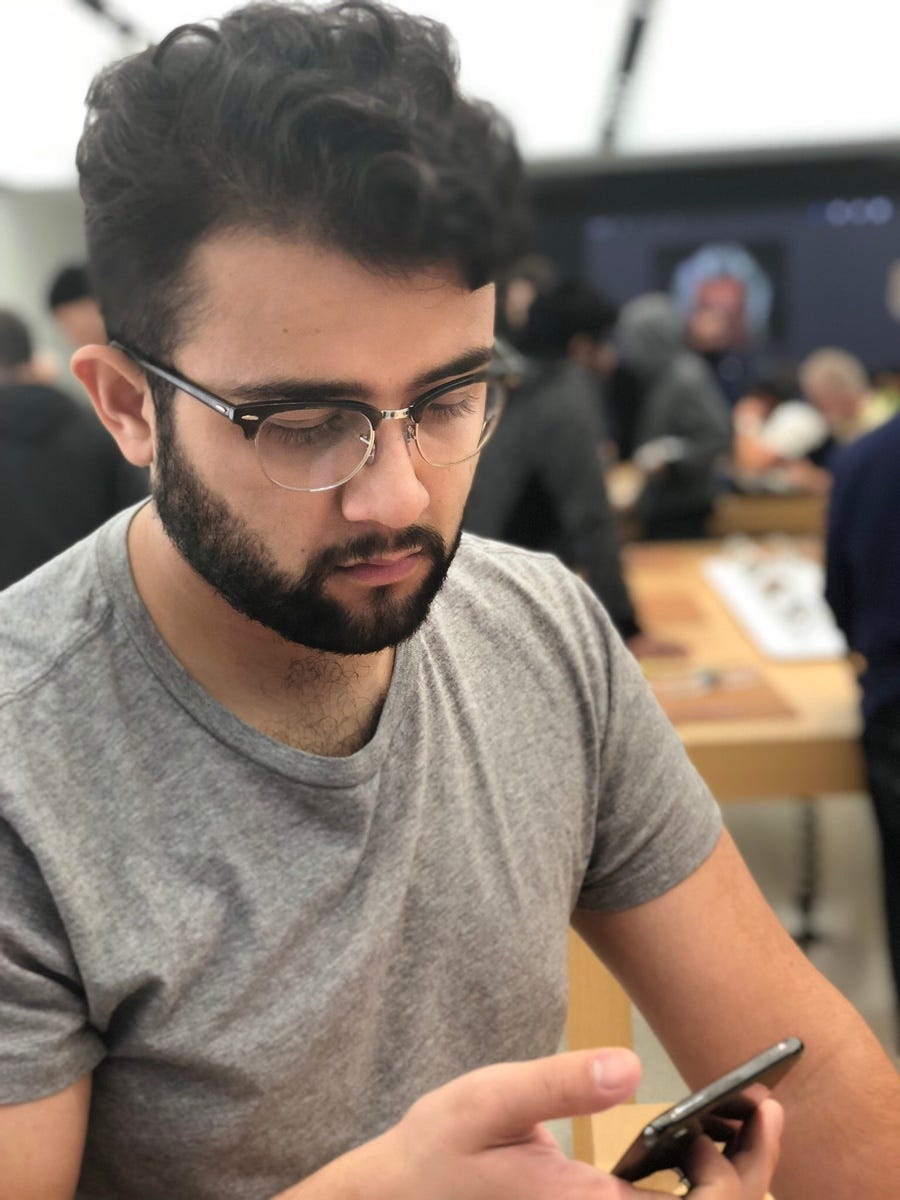 Hugo Camacho – Medium